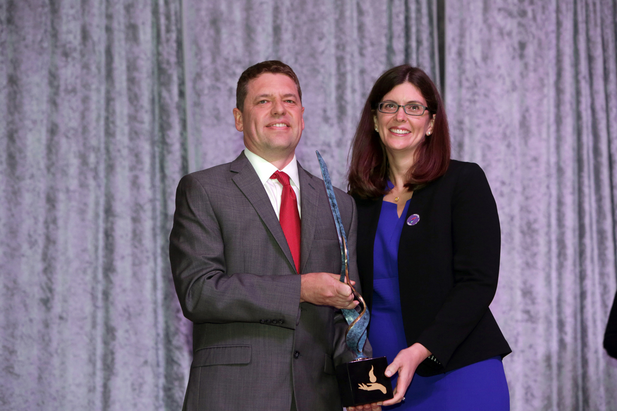 Media gallery | ExxonMobil LNG